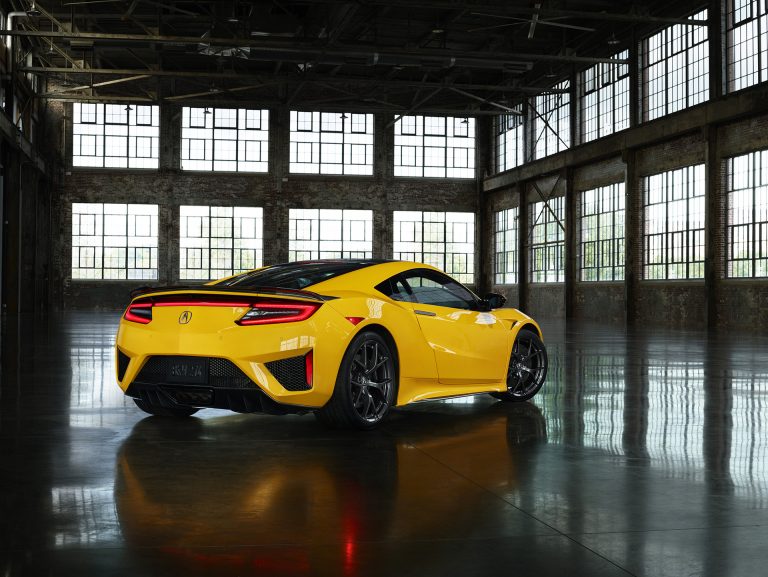 2020 Acura NSX Brings Indy Yellow Pearl As Color Option | MotorworldHype